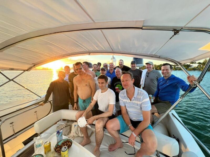 Miami: Private City Cruise of Miami Beach with French Guide - Discover Miami from the Water: Private City Cruise with a French Guide