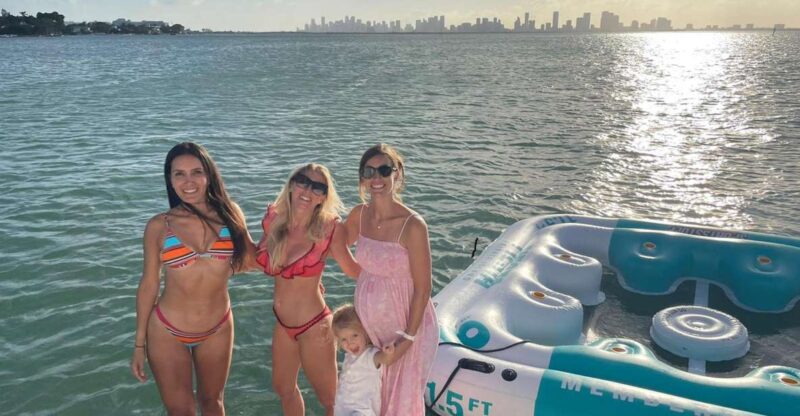 Miami: Private City Cruise of Miami Beach with French Guide - Who Should Consider This Tour?