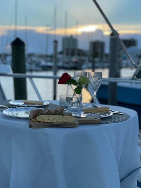 Miami: Private Dinner Cruise for 2 on a yacht. - Pricing and Value - Is It Worth It?