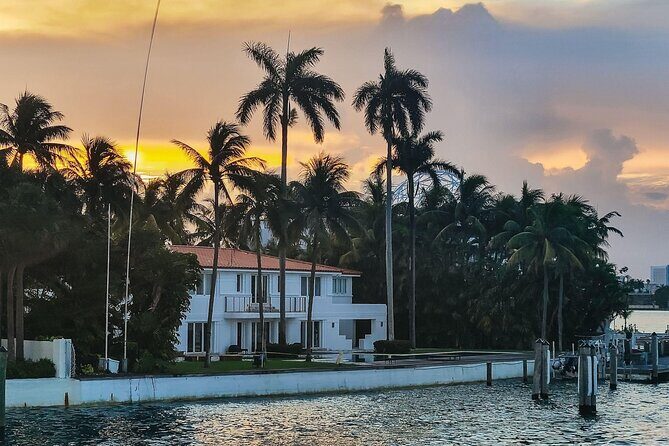 Miami Private Sunset Speedboat for up to 6 People - Pricing and Value