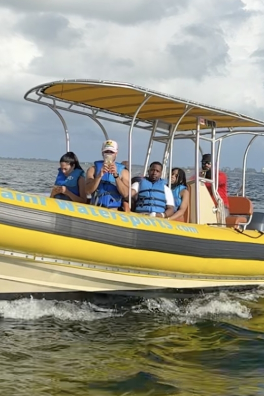 Miami: Relaxing Sightseeing Boat Ride - Practical Tips for Your Booking