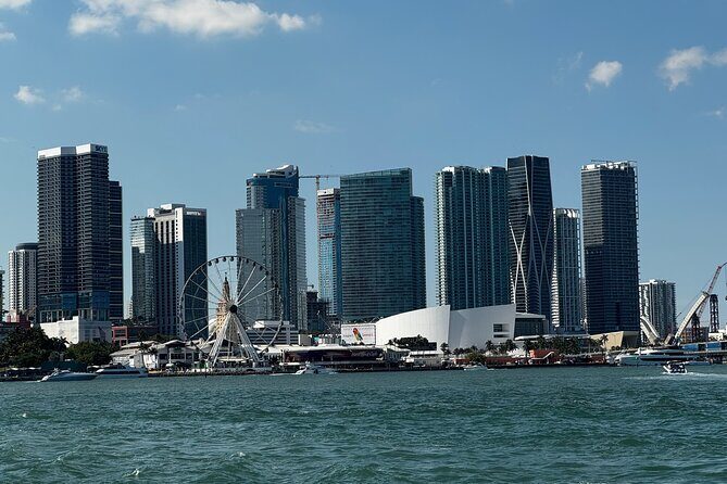 Miami: Rent a Private Yacht 4 Hours with Captain and Crew - FAQ