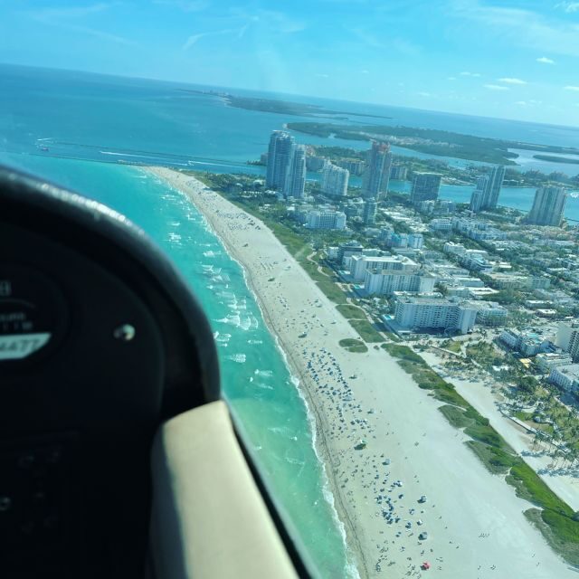 Miami: Romantic 1-Hour Private Flight Tour with Champagne - The Experience: What to Expect from the Flight Tour