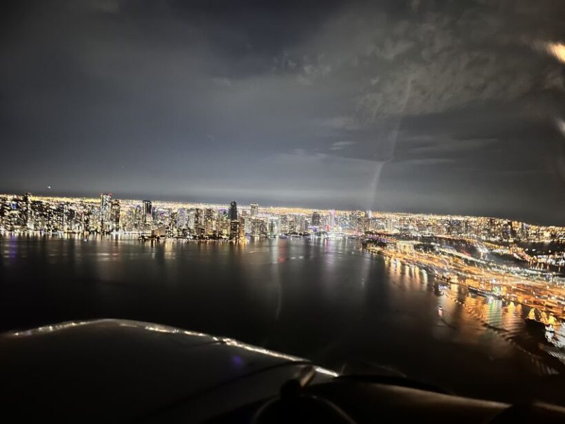 Miami: Romantic 1-Hour Private Flight Tour with Champagne - Practical Tips for Travelers