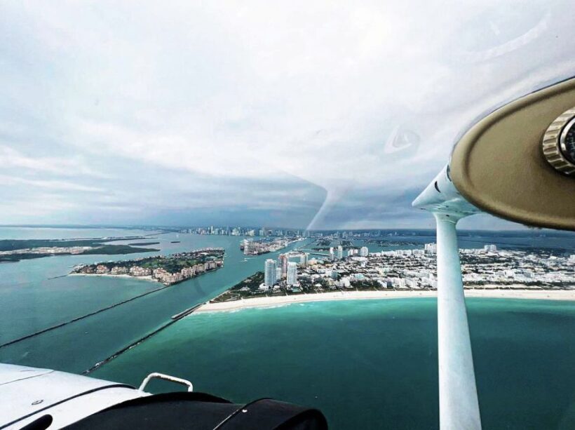 Miami: Romantic 1-Hour Private Flight Tour with Champagne - FAQ