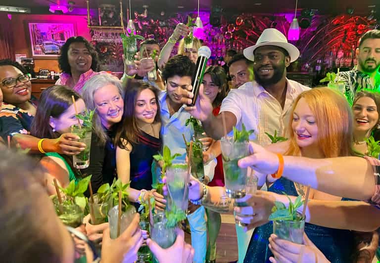Miami Salsa Party: Lessons, Mojitos, Appetizers & Live Music - FAQ