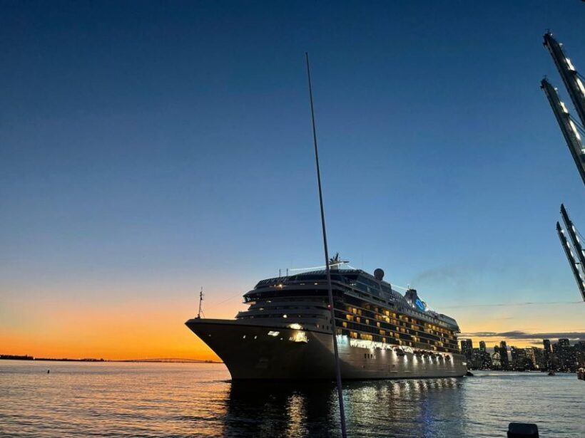 Miami: Skyline Sightseeing Cruise & Millionaire Houses - The Sum Up