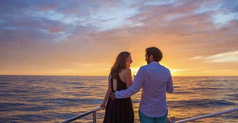 Miami: Sunset Cruise with Celebrity Homes & Open Bar - Frequently Asked Questions