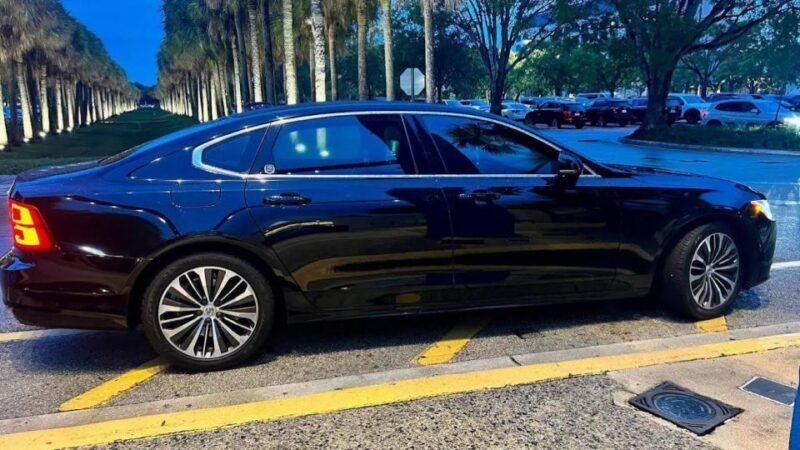 Miami: Transfer to West Palm Beach - The Practicalities: Timing and Group Size