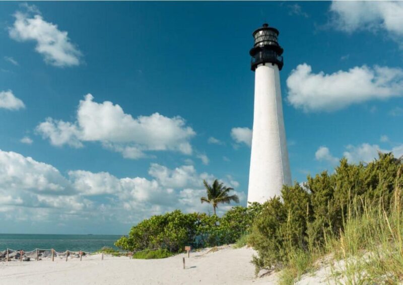 Miami: Visit to the Lighthouse - Key Biscayne - Brickell - The Highlights: Why This Tour Works