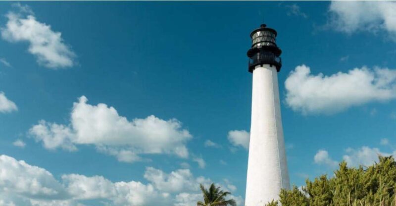 Miami: Visit to the Lighthouse - Key Biscayne - Brickell - Practical Considerations and Tips