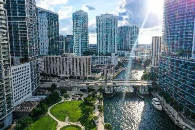 Miami: Visit to the Lighthouse - Key Biscayne - Brickell - FAQ