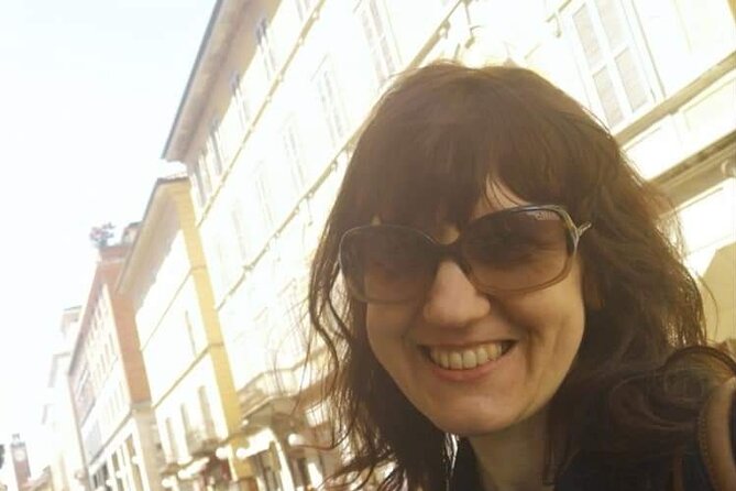 Micaela Local Tour Guide for Groups for the Borromean Islands - The Sum Up