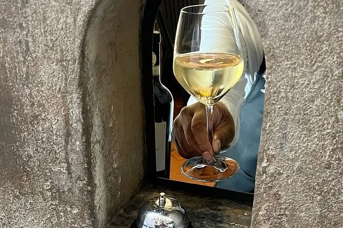 Michelangelos David & A Sip Through a Wine Window Experience - What Travelers Say