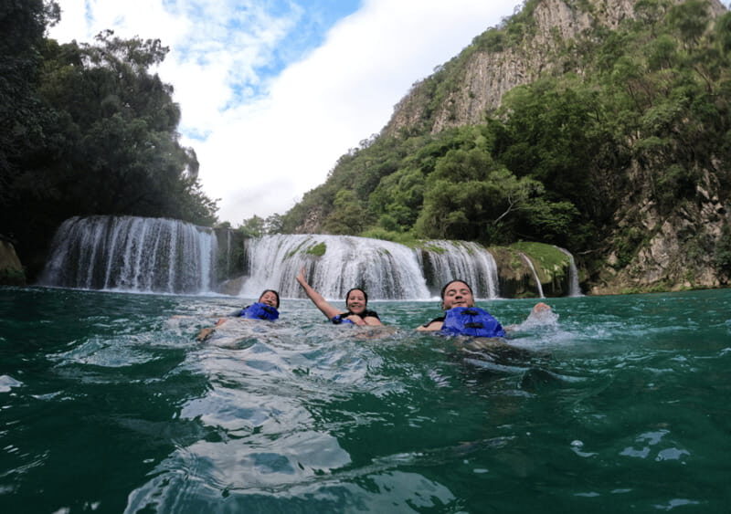 Micos and El Aguacate waterfalls: a nature tour. - Key Points