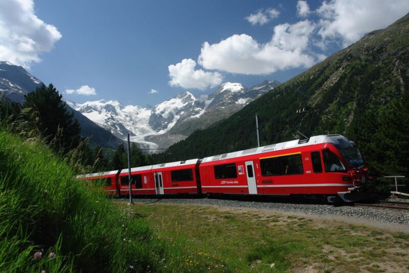 Milan: Bernina and Glacier Train Tickets & Sankt Moritz Tour - Languages Available