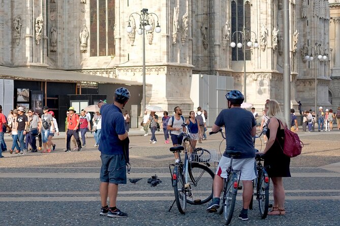Milan: Bicycle Tour Live Tourist Guide 3 Hours and Half - Key Sights: La Scala Opera House and Galleria