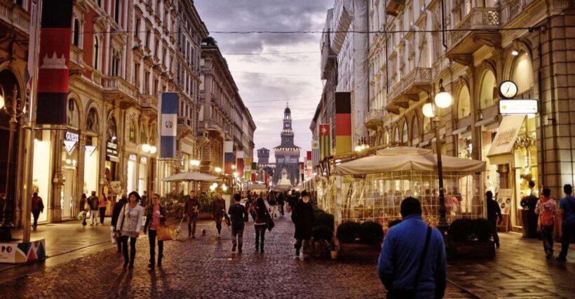 Milan by Night 2-Hour Walking Tour - Exploring Milan by Night: What You Can Expect