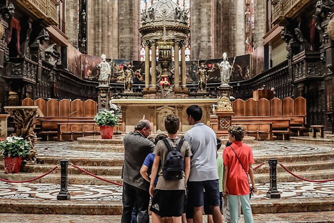 Milan: Cathedral and Terraces Guided Tour With Tickets - What to Expect on the Tour