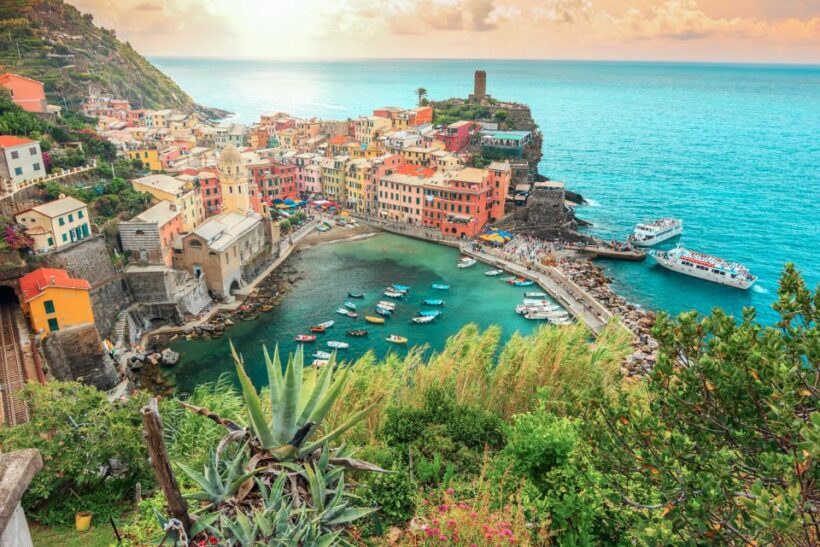 Milan: Cinque Terre Full-Day Guided Trip With Cruise - The Itinerary: What to Expect