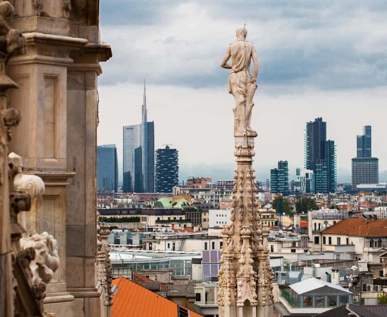 Milan: Fast Track Cathedral and Duomo Rooftop Guided Tour - Key Points