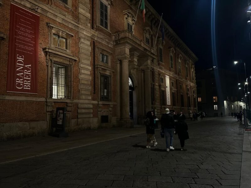 Milan: Ghosts, Mysteries, and Secrets Guided Walking Tour - Practical Details