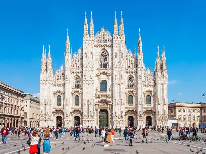 Milan: Guided Cathedral Tour with Rooftop Terraces Access - Art and Sculptures: The Heart of the Cathedral