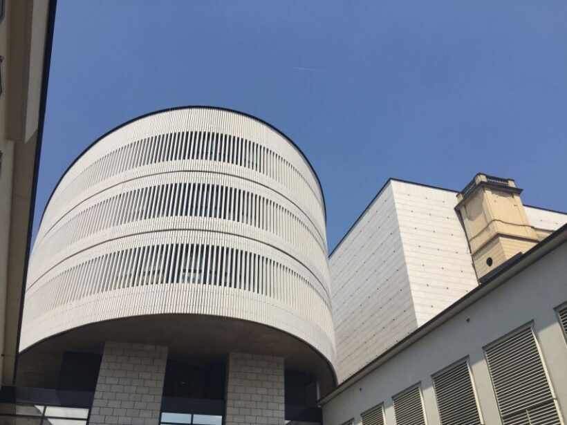 Milan Highlights Private 3-Hour Walking Tour - Key Points