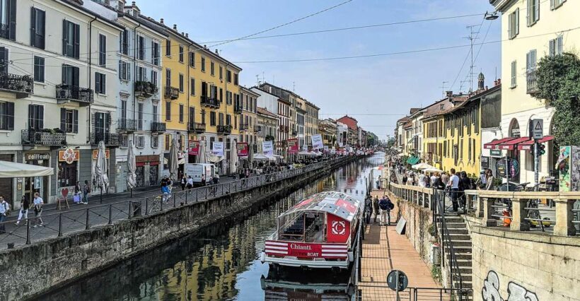 Milan: Navigli District Canal Boat Tour with Aperitivo - What Passengers Are Saying