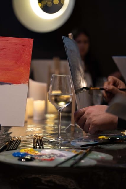 Milan: Paint 'n Sip Class - An In-Depth Look at the Milan Paint n Sip Experience