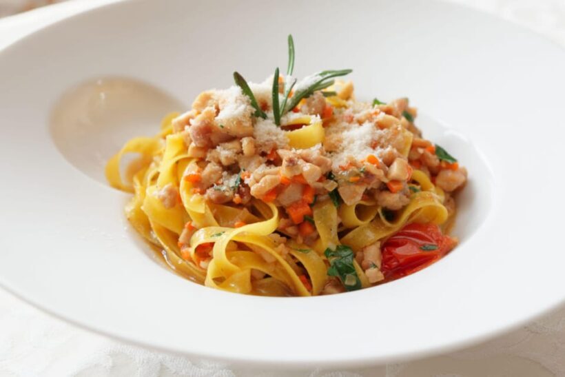 Milan: Pasta and Tiramisu Cooking Class With Local Chef - Who Should Do This?