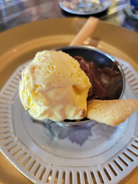 Milan: Pasta, Ravioli and Gelato Cooking Class with a Meal - Learning from Skilled Guides and Chefs