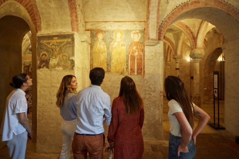 Milan: Pinacoteca Ambrosiana and San Sepolcro Crypt Ticket - FAQ