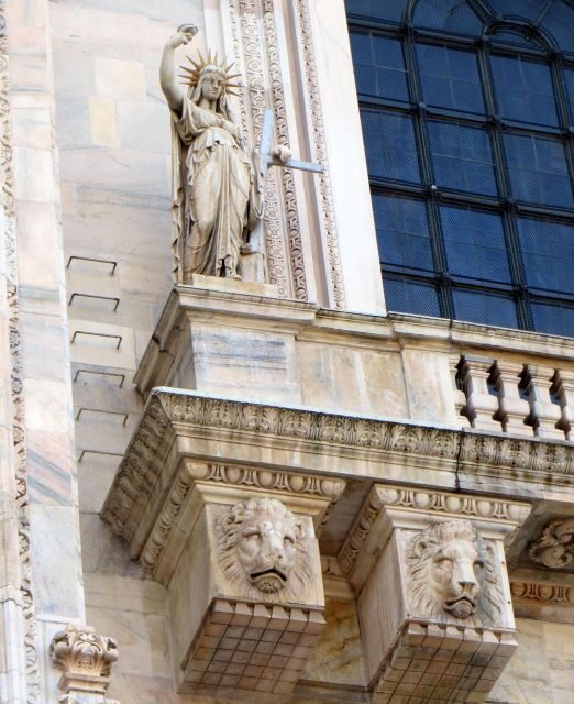 Milan: Private or Shared Essential Walking Tour - FAQ