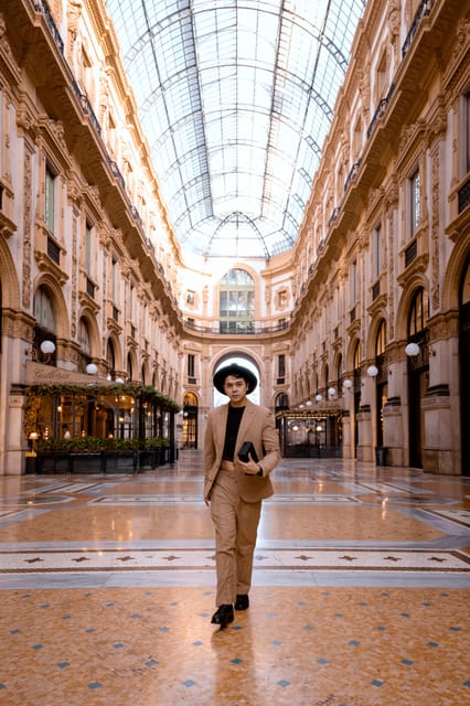 Milan: Private Professional Photo Shoot in Milan, Duomo-Castello - Preserving Memories in Milan