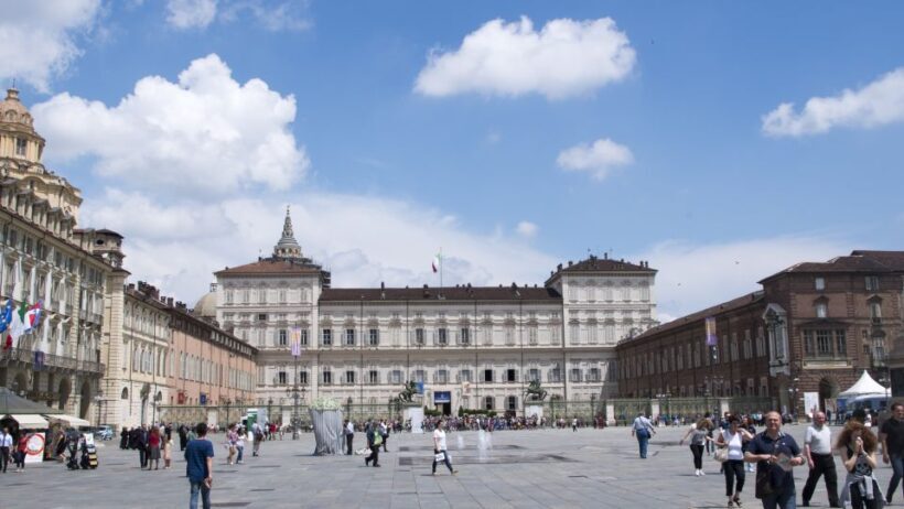 Milan: Private Welcome Tour w/ a Local - Practical Considerations: Transportation and Duration