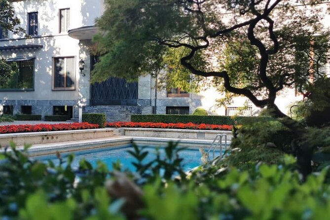 Milan Secret Tour - Meeting Point and Tour Logistics