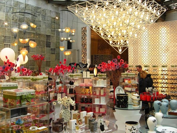 Milan Skyscrapers Guided Tour: Porta Nuova, Unicredit tower & Vertical Forest - A Detailed Look at the Itinerary