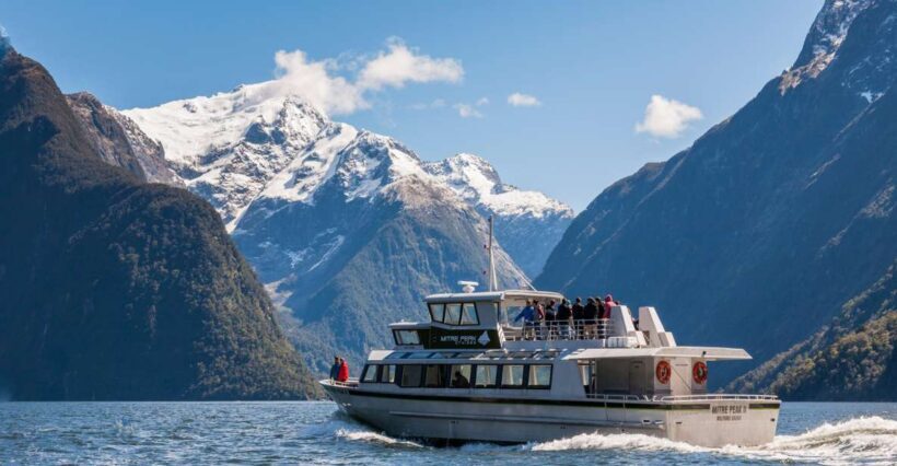 Milford Sound: 2-Hour Small Boat Scenic Cruise - A Detailed Look at the Milford Sound Small Boat Experience