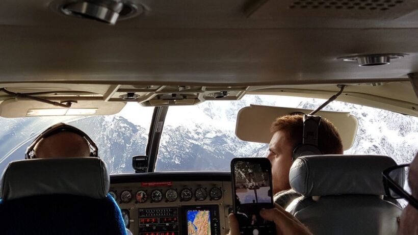 Milford Sound & Big 5 Glaciers Scenic Flight from Queenstown - FAQs
