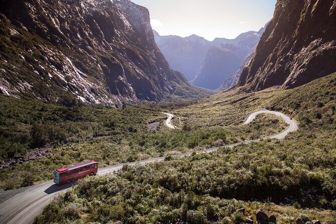 Milford Sound Coach & Extended Cruise from Queenstown - Starting Point and Early Morning Departure