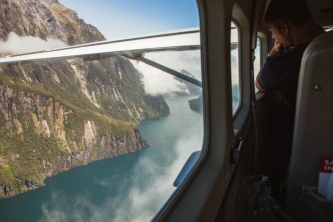 Milford Sound Cruise with Round-Trip Flights from Queenstown - Why This Tour Stands Out