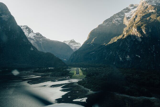 Milford Sound Cruise with Round-Trip Flights from Queenstown - FAQ