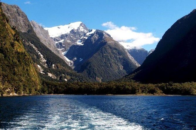 Milford Sound Day Tour from Queenstown - Sources