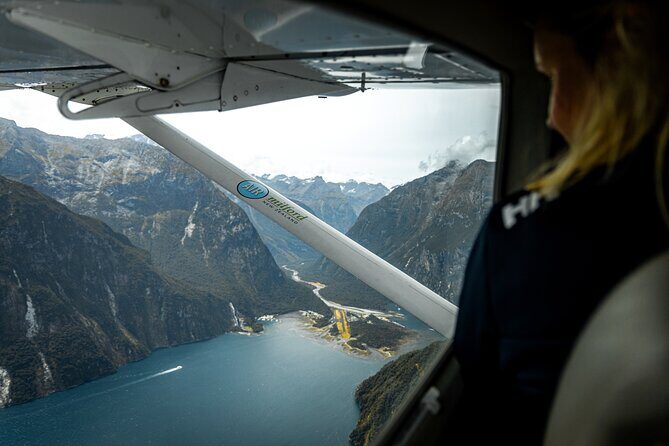 Milford Sound Flight and Cruise ex Queenstown (incl Lunch) - Why Choose This Milford Sound Tour?