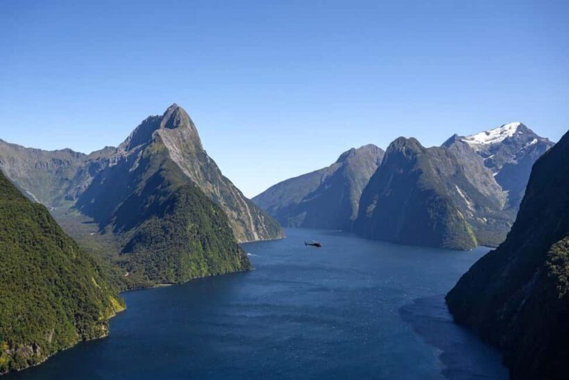 Milford Sound Heli | 1.5hr with Alpine & Earnslaw Landing - How Does It Compare to Similar Experiences?