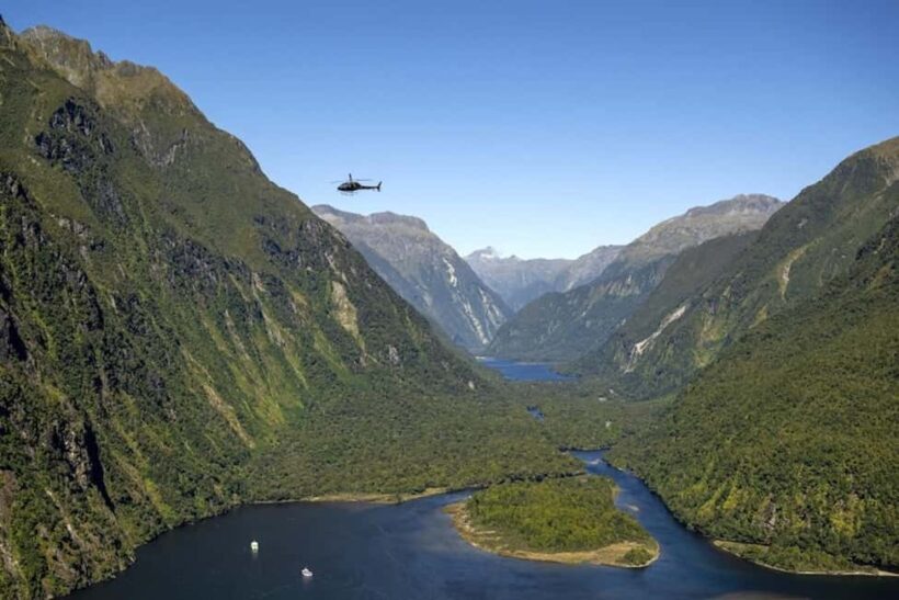 Milford Sound Heli-Cruise-Heli | 4.5hr Scenic Experience - The Experience Quality: Authenticity and Value