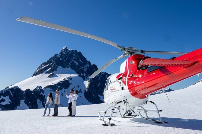 Milford Sound Highlights - 204 - The Experience: What to Expect from This Helicopter Tour