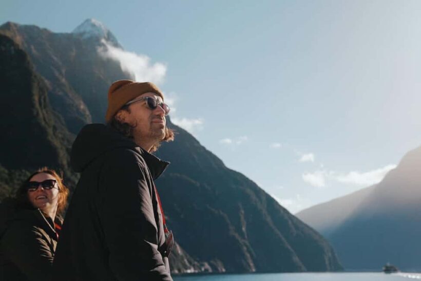 Milford Sound One-Way Flight - A Closer Look at the Milford Sound One-Way Flight Experience