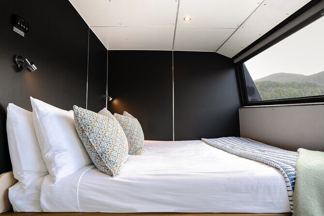 Milford Sound Overnight Cruise Fiordland Jewel - Who Should Consider This Experience?